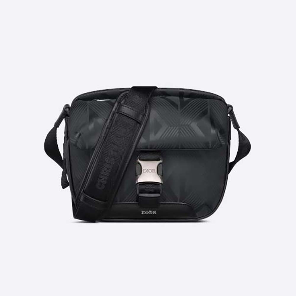 Dior Men Explorer Pouch with Strap Black CD Diamond Mirage Ski Capsule ...